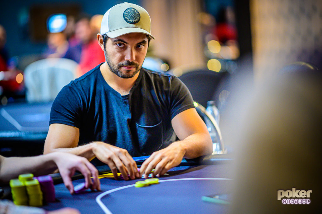 Timothy Adams pega cooler favorável e ganha potaço no SHR de $ 250K