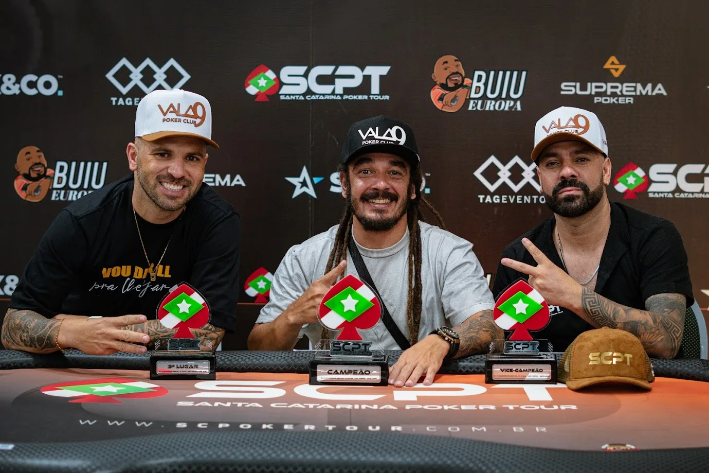 SCPT: Thiago Acosta é campeão do Experience Deep